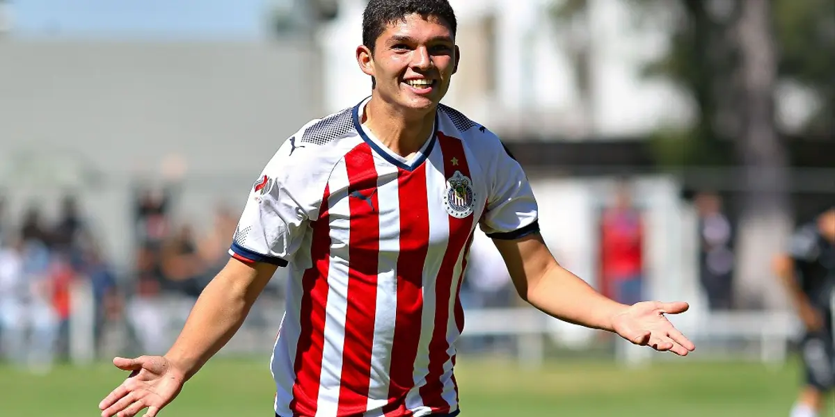 Chevy Martínez será el delantero de Chivas ante Dorados