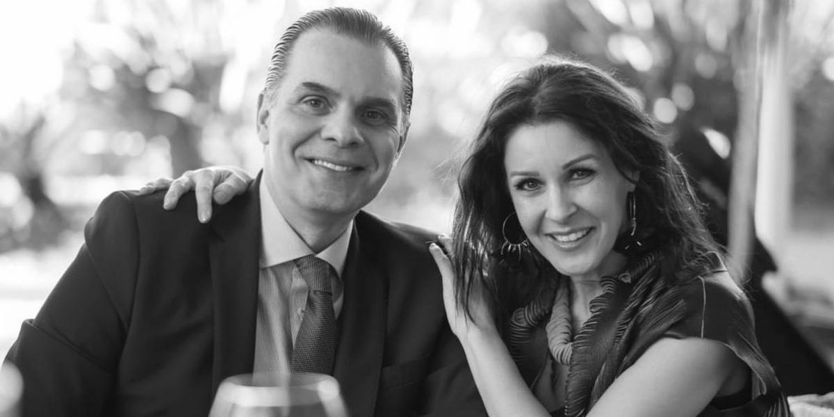 ¿Quién es y qué hace Claire Chevalier? Todo sobre la esposa de Martinoli