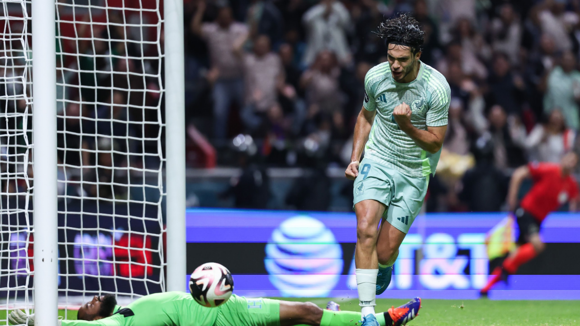 Raúl Jiménez: ¿Figura clave en el ataque de la Selección Mexicana? | El ...